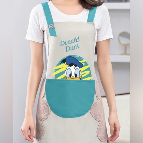 Tasha’s Boutique | Other | Disney Officiallylicensed Donald Duck Apron ...